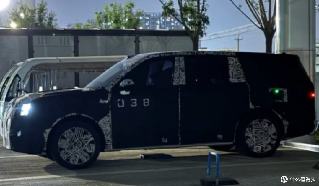 小米新SUV要来了！小米昆仑N3，剑指家庭SUV市场的“科技巨兽”_SUV_什么值得买