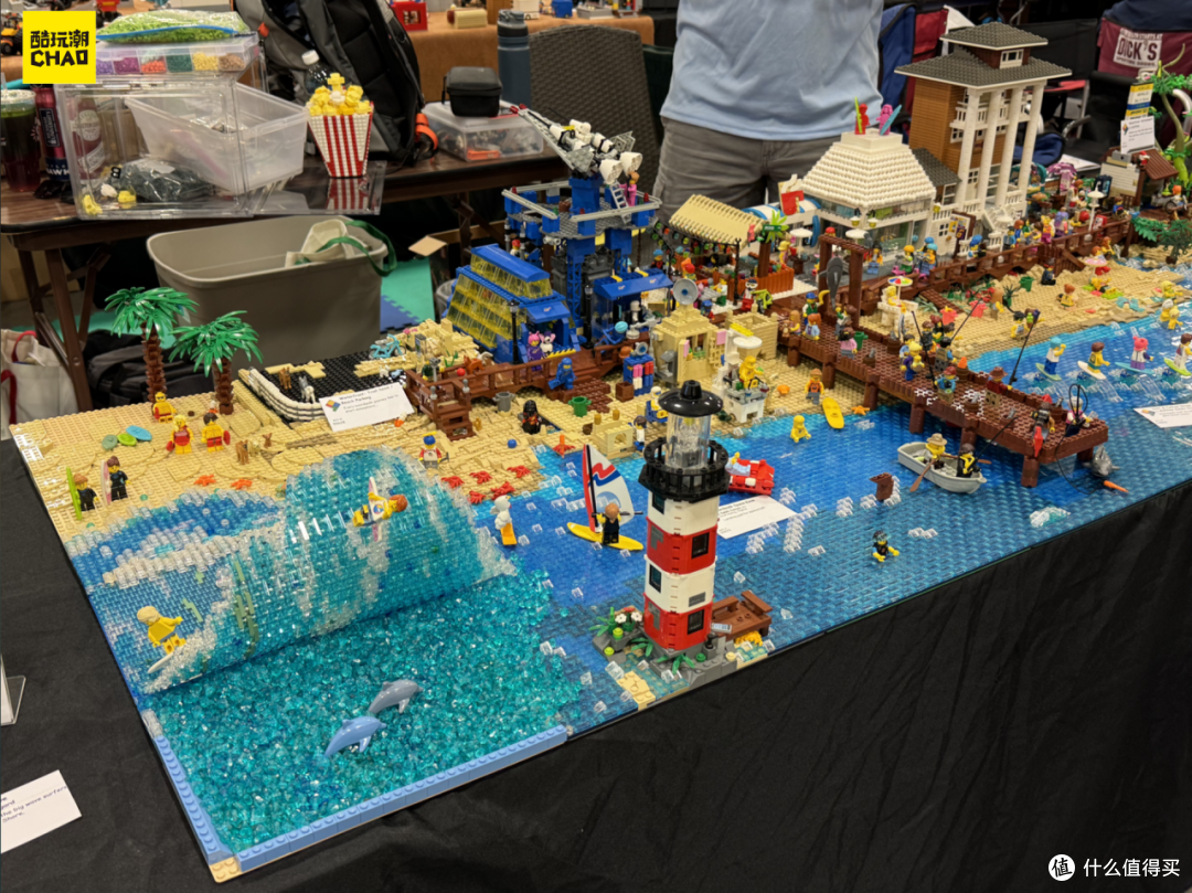 直击BrickFair 2025！MOC大神集结，带你云逛全球顶尖乐高盛会！_积木拼插_什么值得买