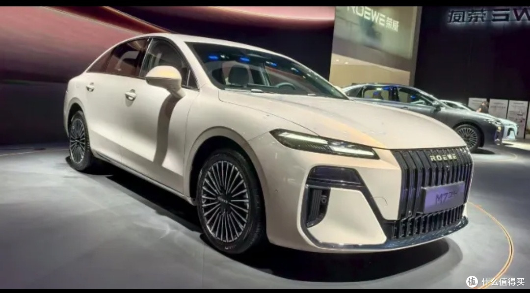 荣威M7 DMH，9万级中级混动的“香饽饽”？_新能源车_什么值得买