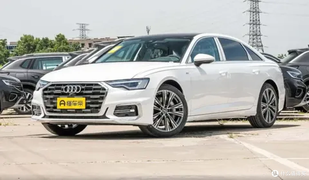 奥迪A6L 2025款购车指南：7款配置怎么选，哪款更有性价比？_中大型车_什么值得买