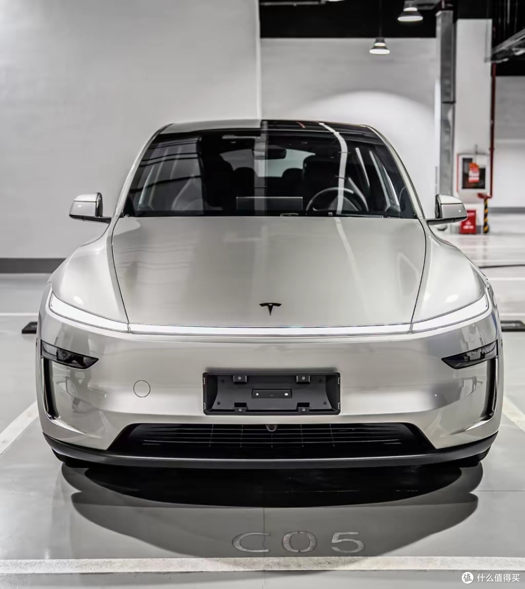 特斯拉Model YL：科技定义豪华_新能源车_什么值得买