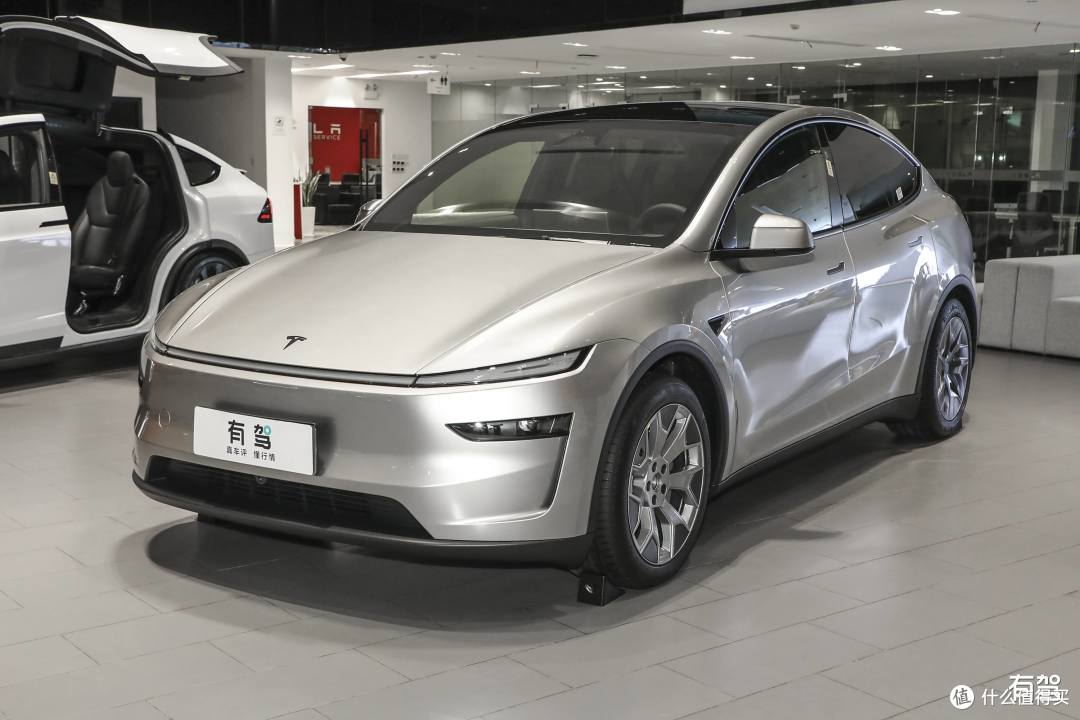 Model YL 算豪华？开过才知多惊艳！_新能源车_什么值得买