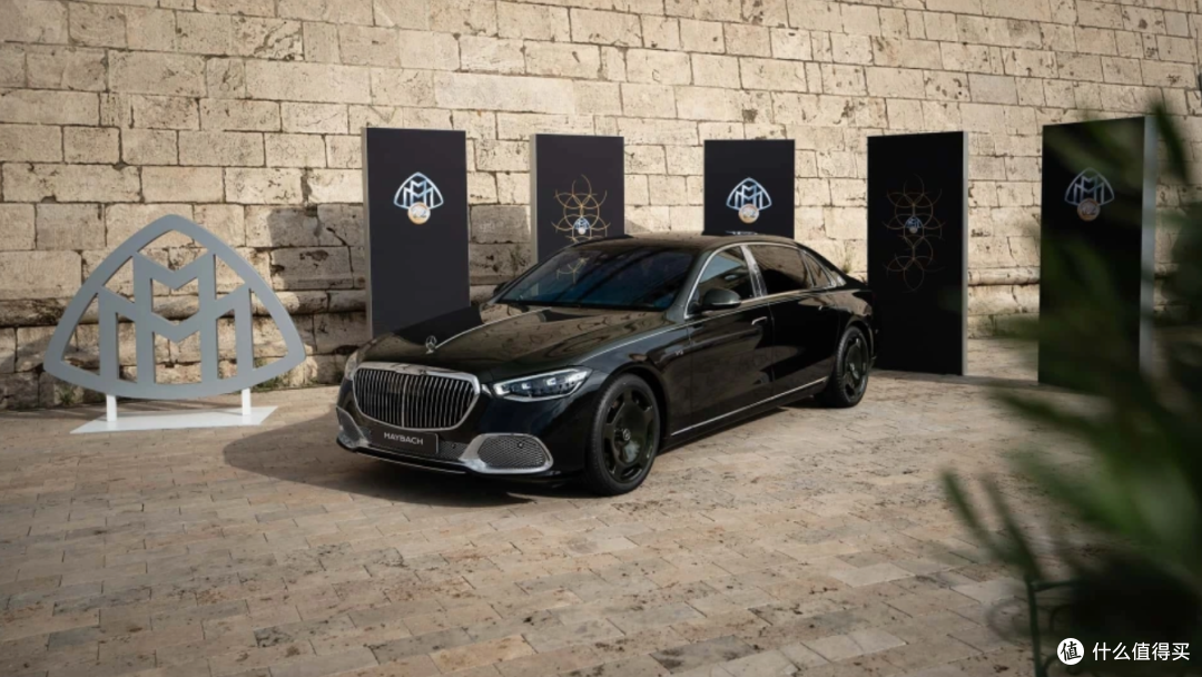 V12的绝唱：迈巴赫S680限量版，限量50台_大型车_什么值得买