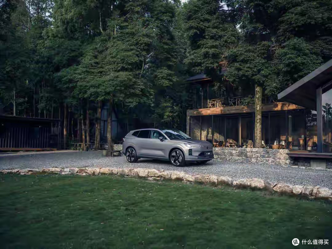 可油可电可增程，沃尔沃 XC70 上市，26.99 万元起领先 BBA_SUV_什么值得买