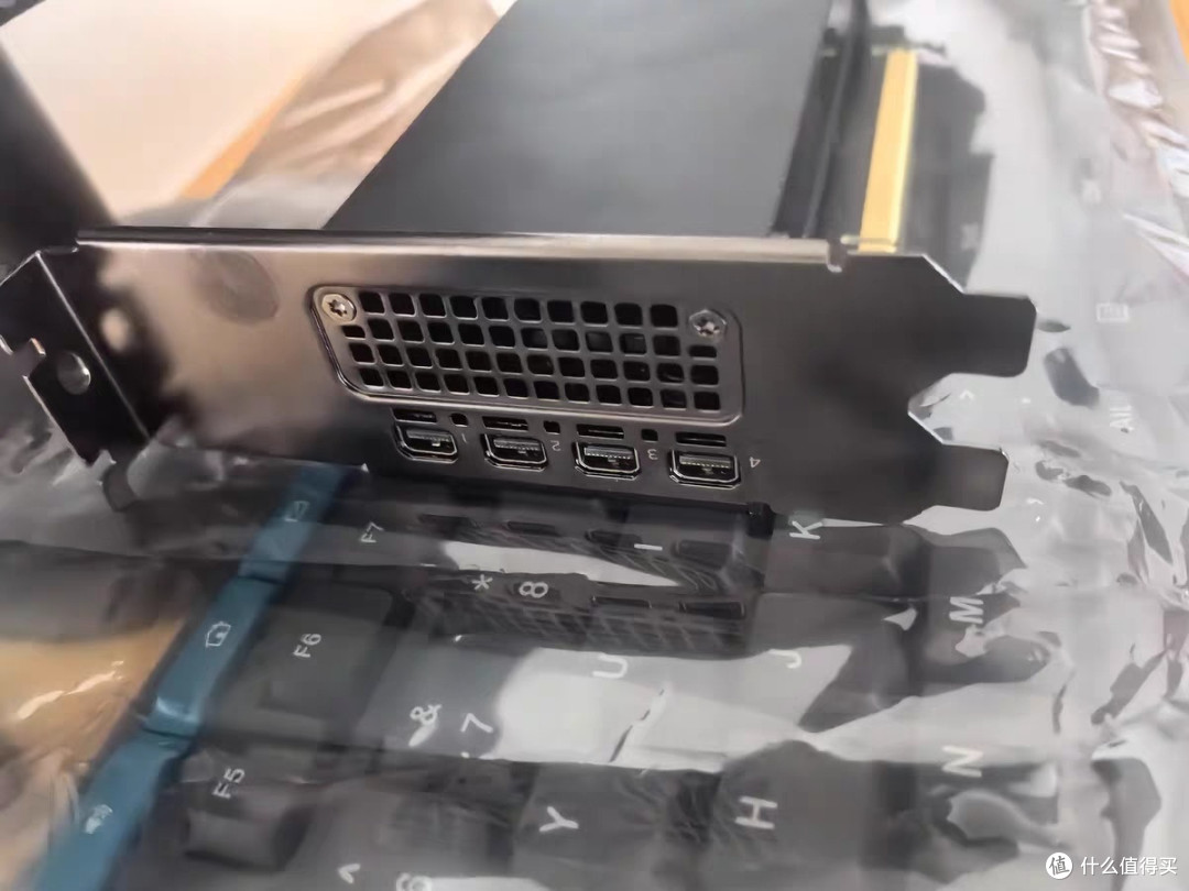 闲鱼优选丽台RTX2000 Ada 16GB ECC显卡_显卡_什么值得买