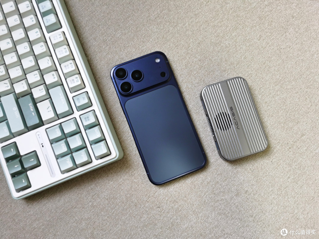 iPhone+阿卡西斯磁吸扩展坞：让手机拍ProRes视频的存储自由体验_移动硬盘盒_什么值得买