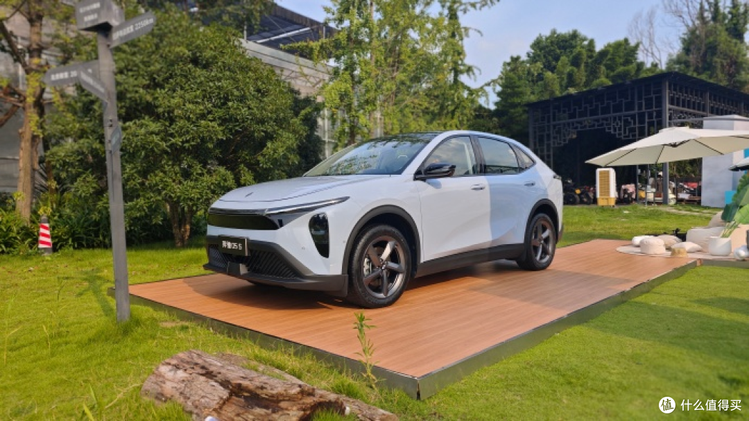 12w都有70度电池了？江铃羿驰05S纯电紧凑型SUV，预售价10.38万起_SUV_什么值得买