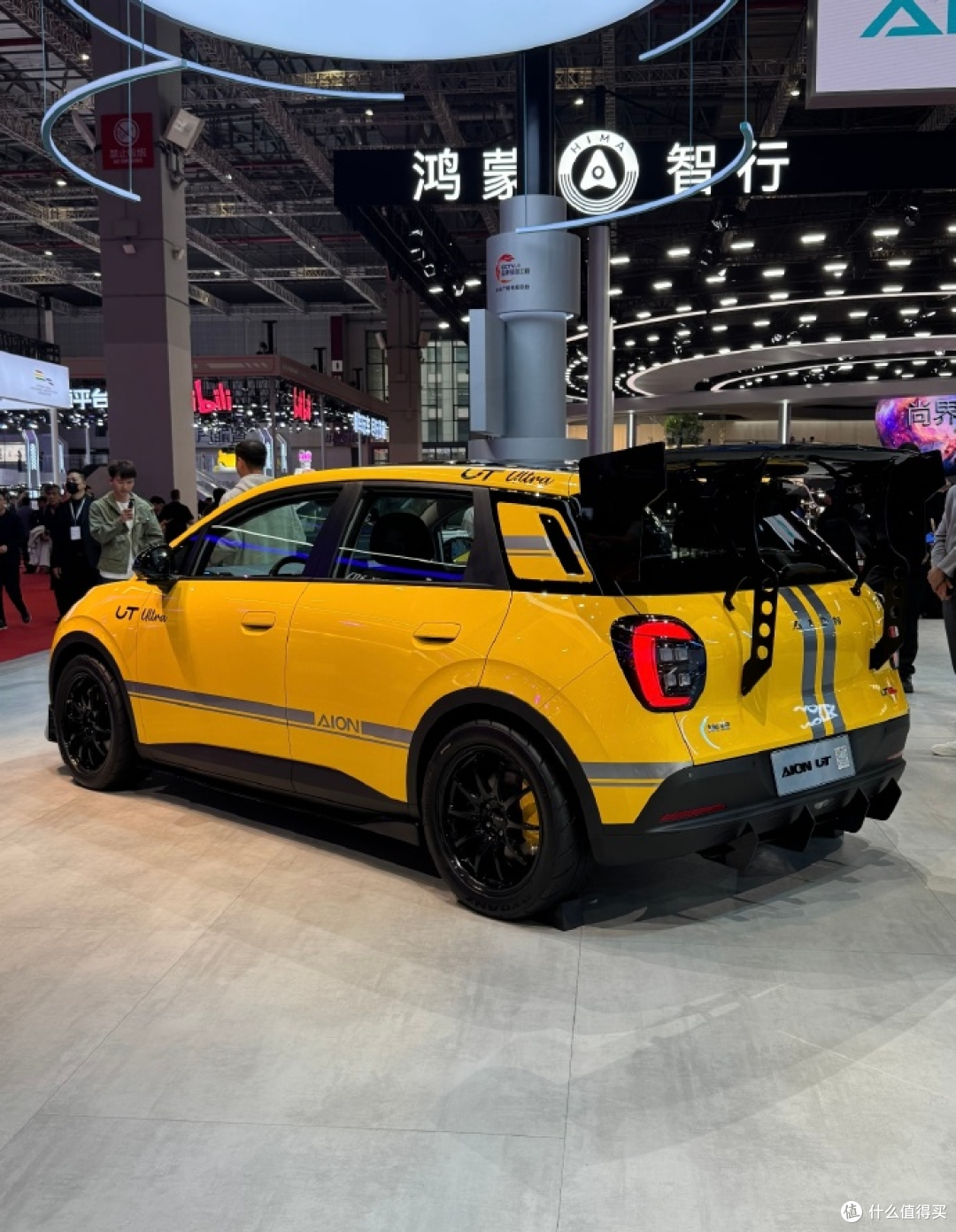 定价十万级？广汽埃安与京东、宁德时代合作车 UT super续航500km_新能源车_什么值得买