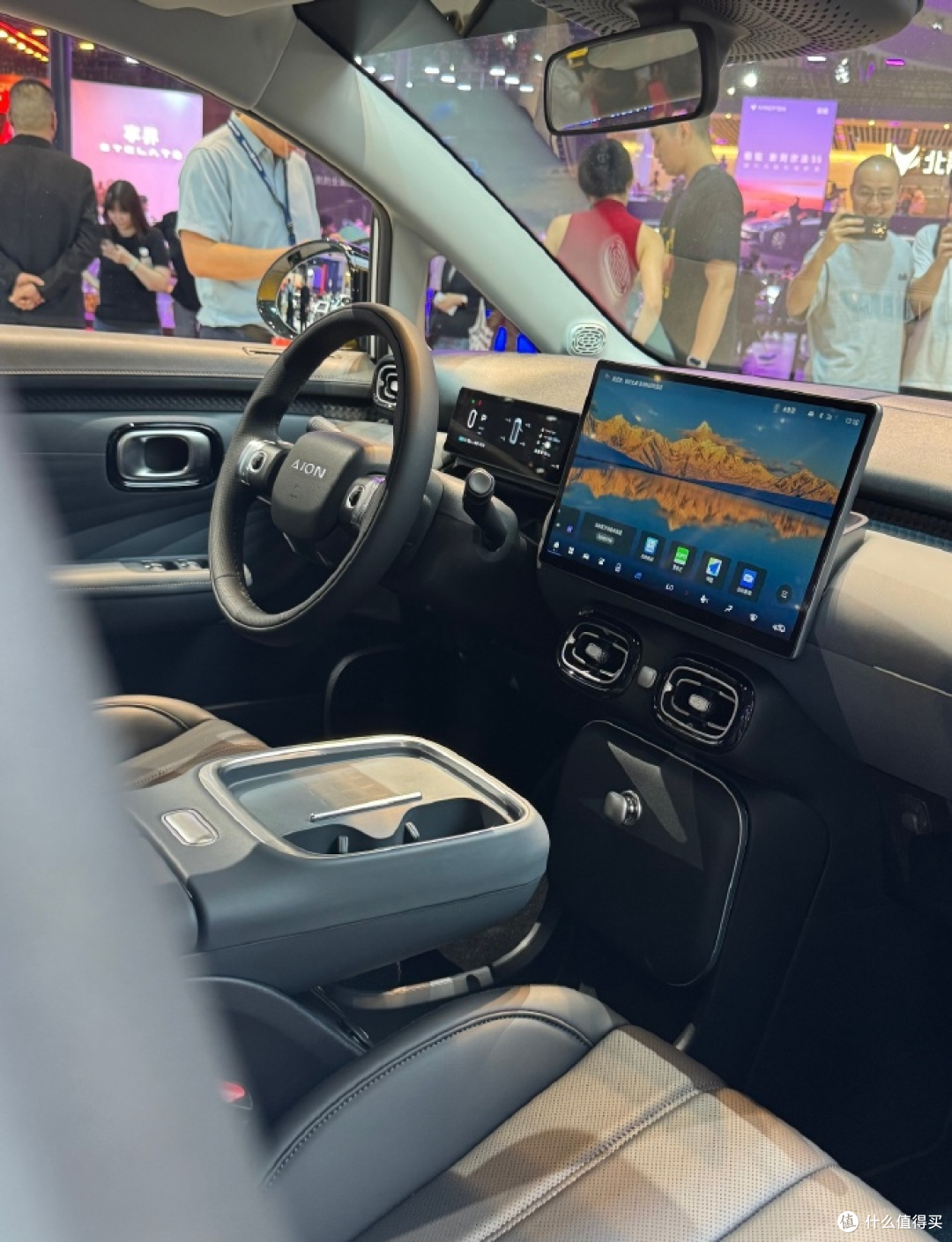 定价十万级？广汽埃安与京东、宁德时代合作车 UT super续航500km_新能源车_什么值得买