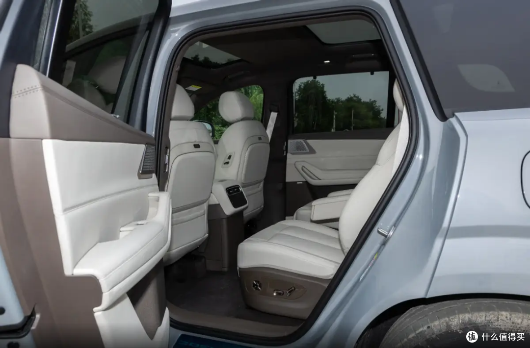 比唐DM-p还便宜？比亚迪腾势 N8L 大六座 SUV，29.98万起_新能源车_什么值得买