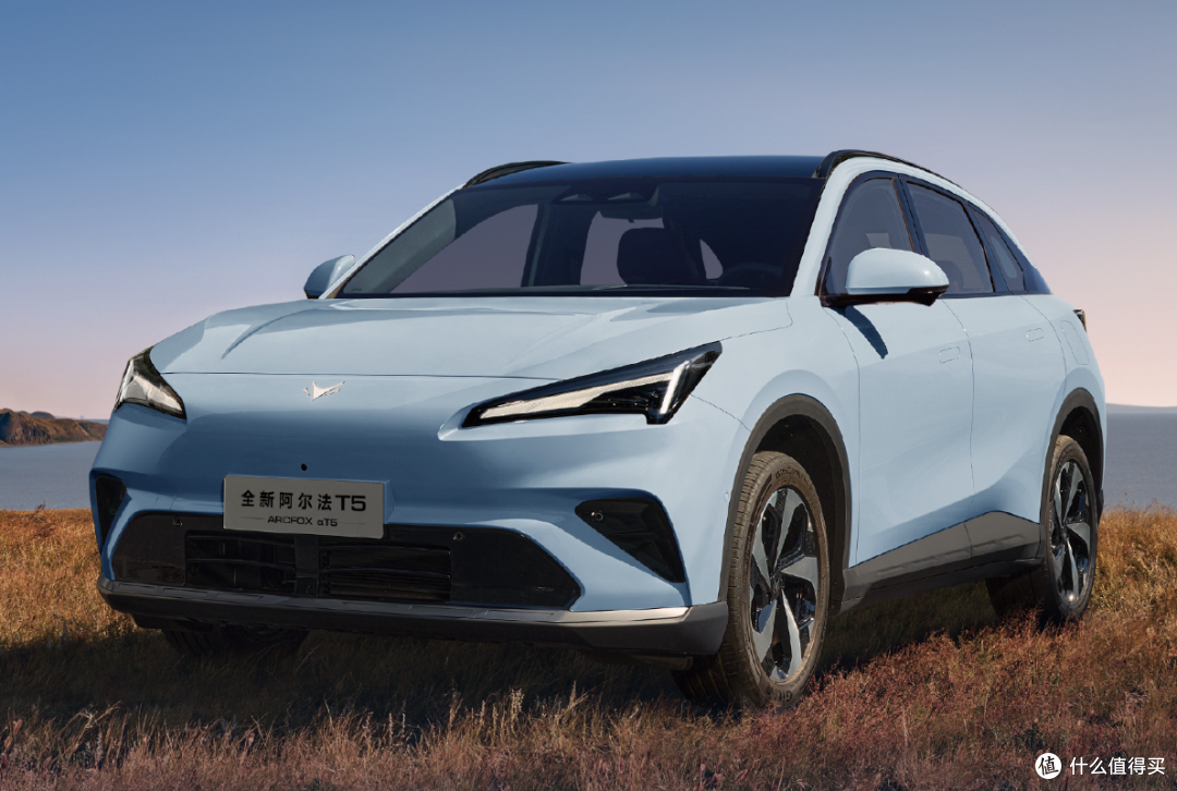 10.98万！全新极狐阿尔法T5上市，增程纯电215km，纯电800V架构！_新能源车_什么值得买