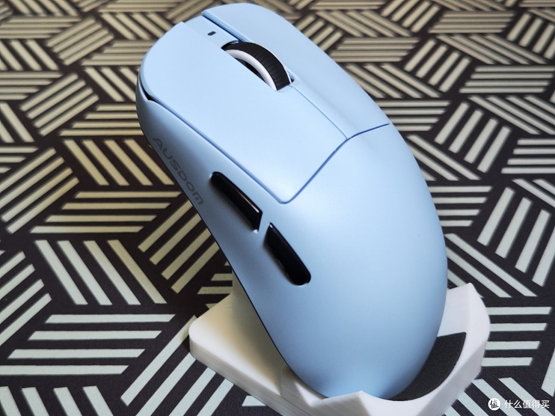 龙鳞平替？阿斯盾G03 Pro上手一月，办公党+电竞党的双向奔赴_鼠标_什么值得买