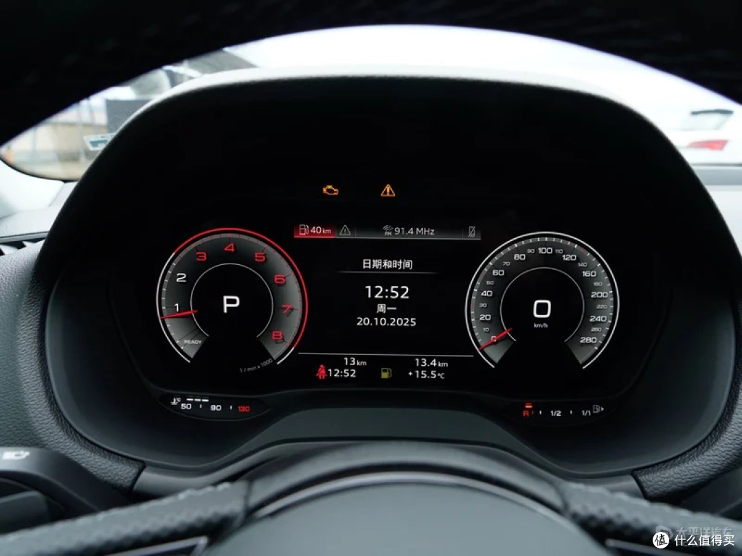 买车少花冤枉钱，奥迪Q2L内饰豪华且实用性强_车用座垫_什么值得买