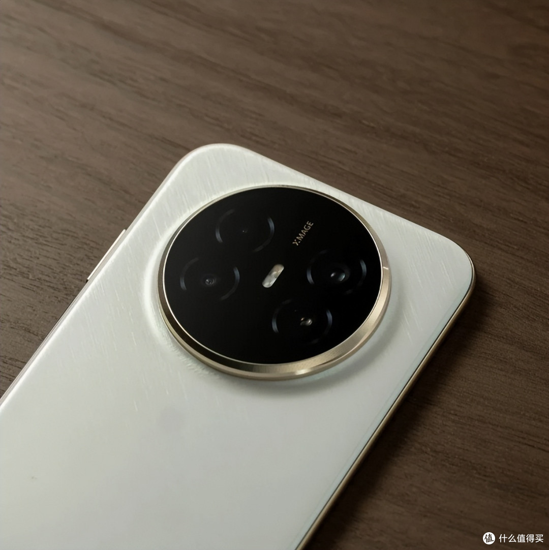 华为新机Mate70 Air详细配置参数，麒麟9020+6500mAh，又薄又强！_手机_什么值得买