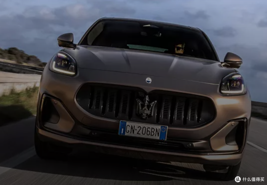 半价都不到！玛莎拉蒂Grecale Folgore降到35.88万，纯电533km！_新能源车_什么值得买