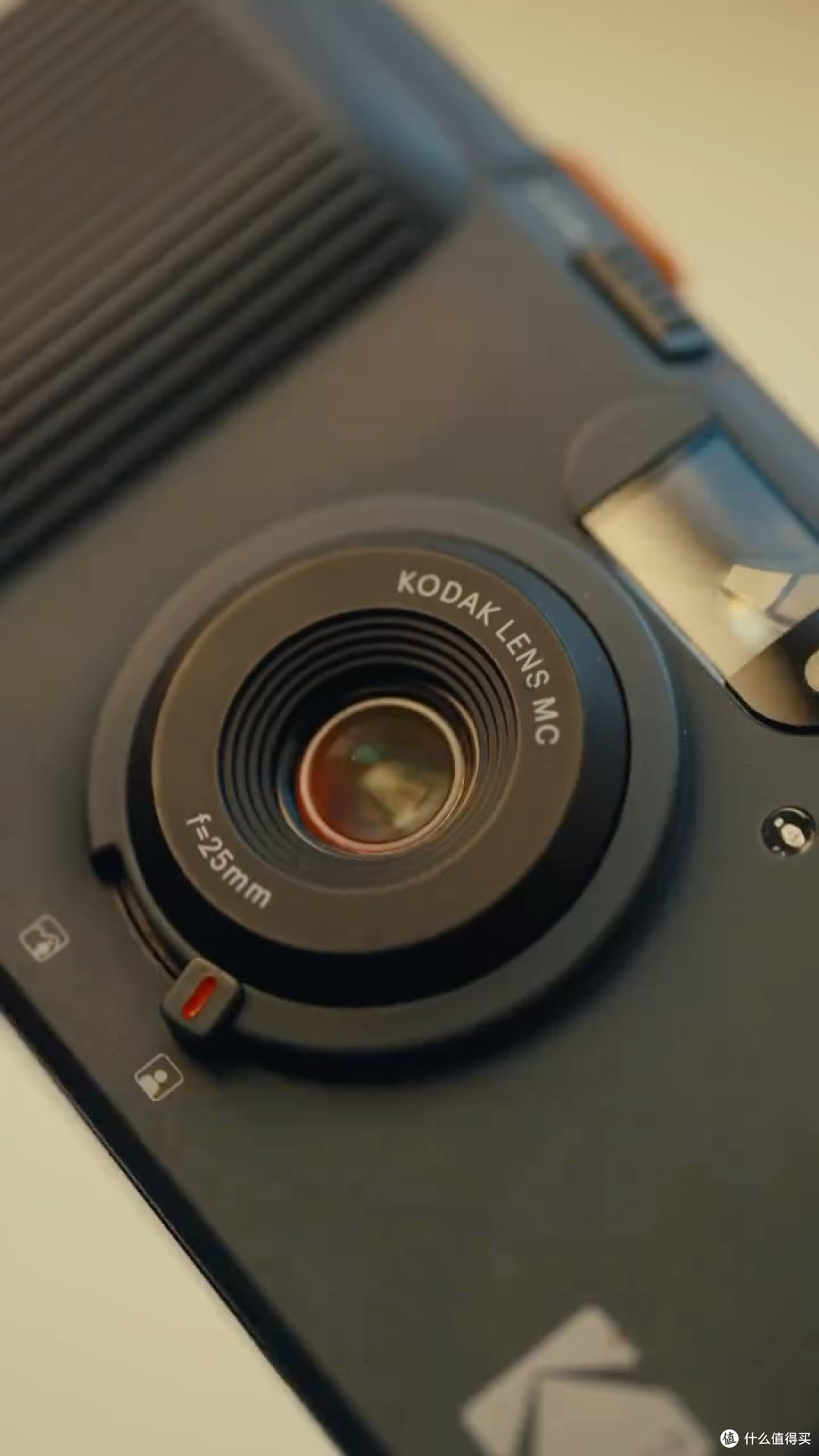 柯达杀回相机市场！全新Snapic A1曝光，能装进口袋的随身胶片机_拍立得_什么值得买