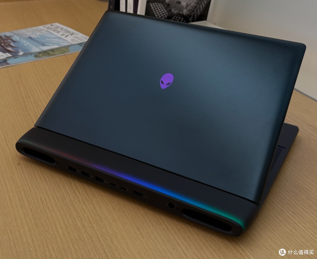 外星人Area-51笔记本！学生党3A大作&学习全能神器🎮_笔记本电脑_什么值得买