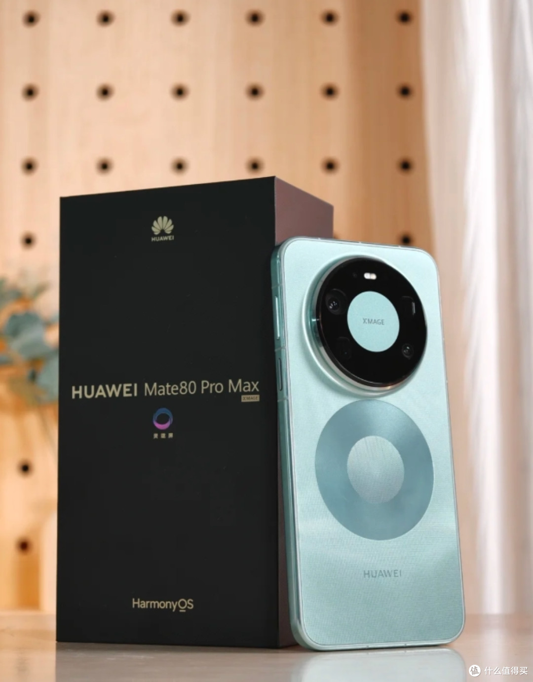 华为 Mate80Pro和ProMax怎么选？外观差不多，实际体验完全不一样_其他智能手机_什么值得买