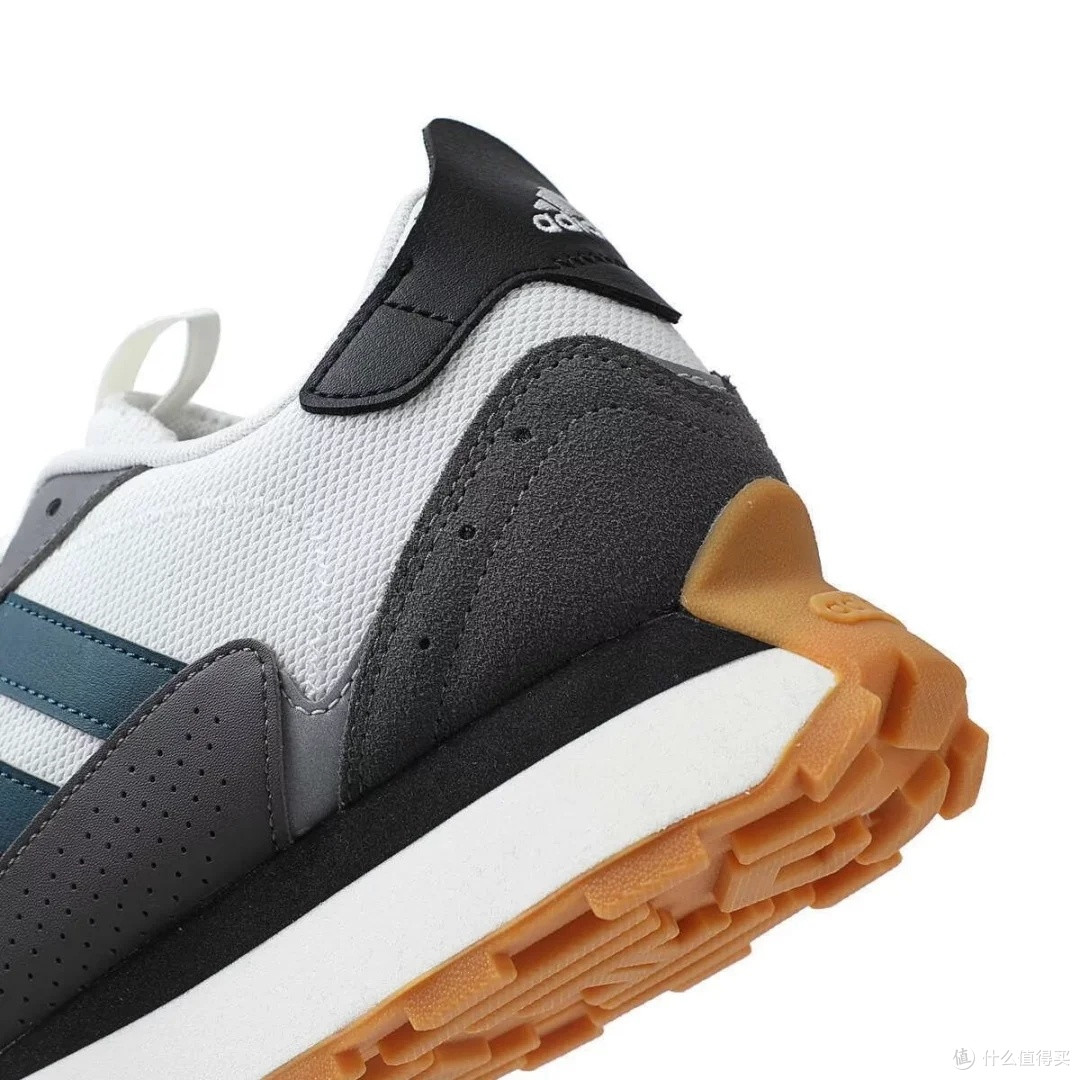 adidas FUTRO MIXR：复古与未来结合_跑鞋_什么值得买