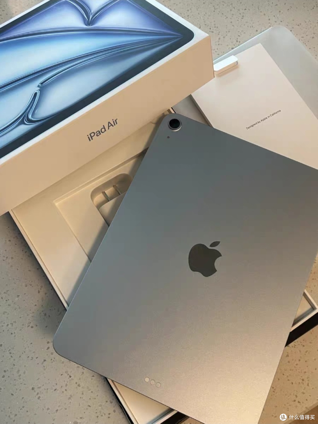 iPad Air 7：轻盈实力派，创造力全面升维_平板电脑_什么值得买