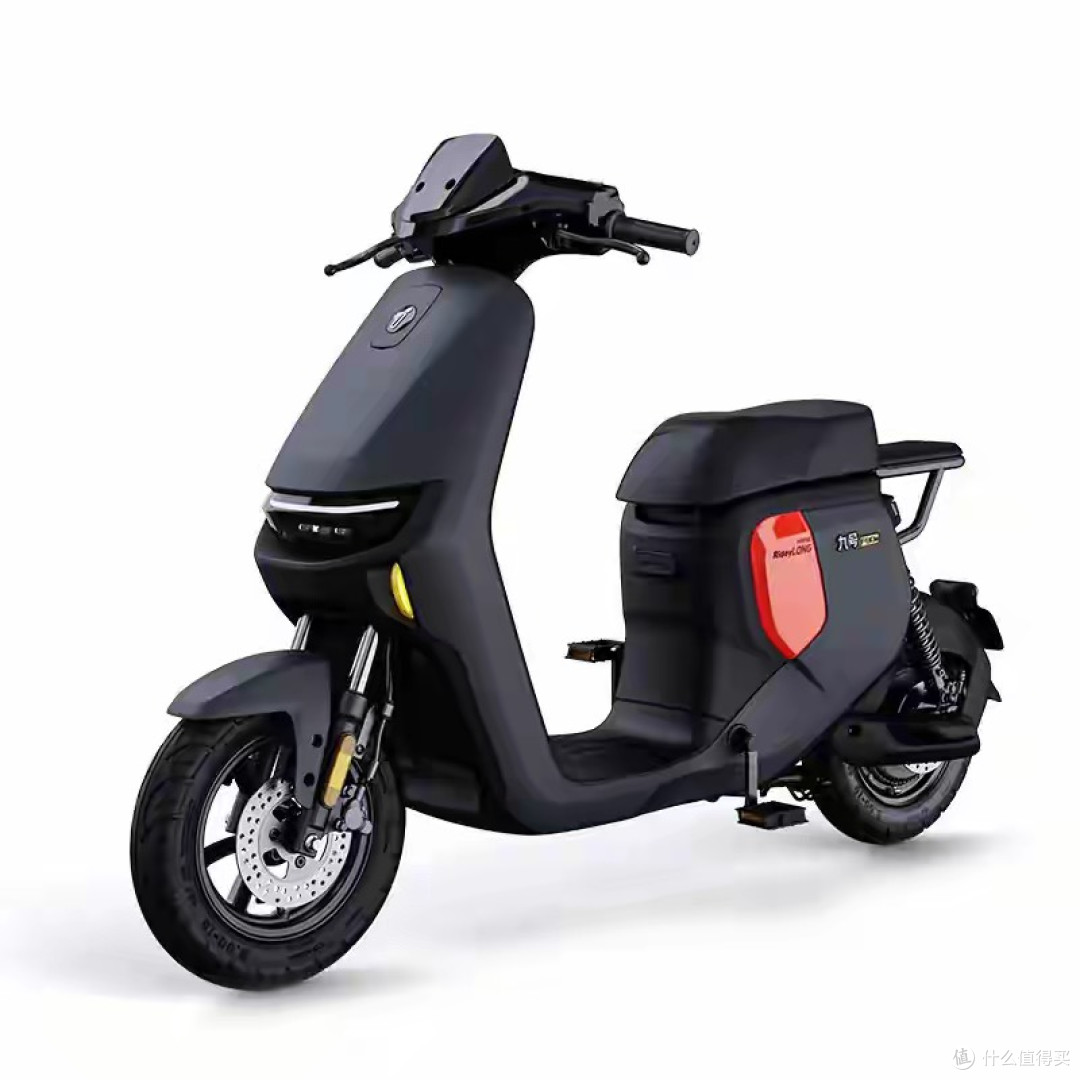 九号M5 200凭啥卖1.9万？真能平替燃油摩托？_摩托车整车_什么值得买