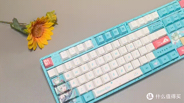 你的桌搭C位，会是一款能唱歌的键盘吗？_键盘_什么值得买