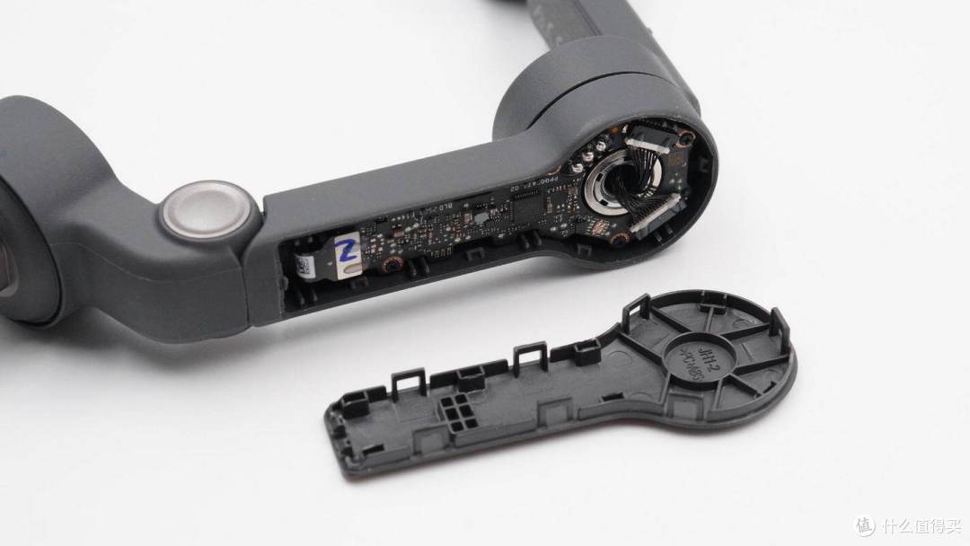 第七代增稳技术+磁吸快拆！大疆Osmo Mobile 8手机云台拆解_相机配件_什么值得买